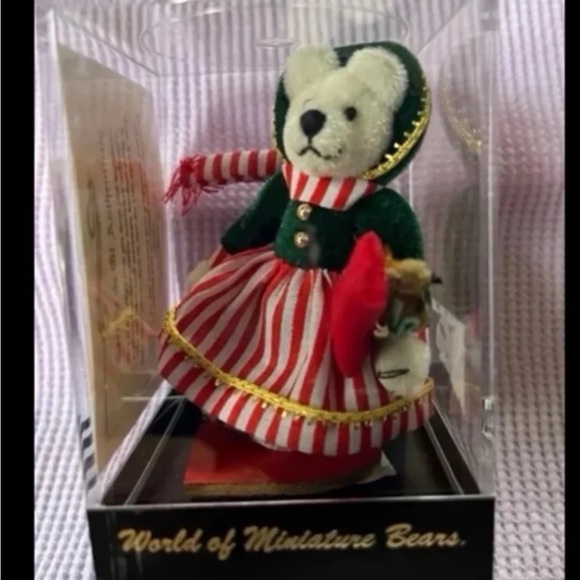 world of miniature bears | Toys | World Of Miniature Bears Carol Le 00 ...